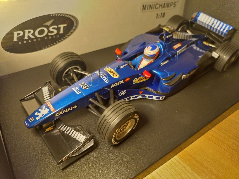 F1 Prost Peugeot AP02, J.Trulli 1999, 1/18 Minichamps | Kaufen auf Ricardo