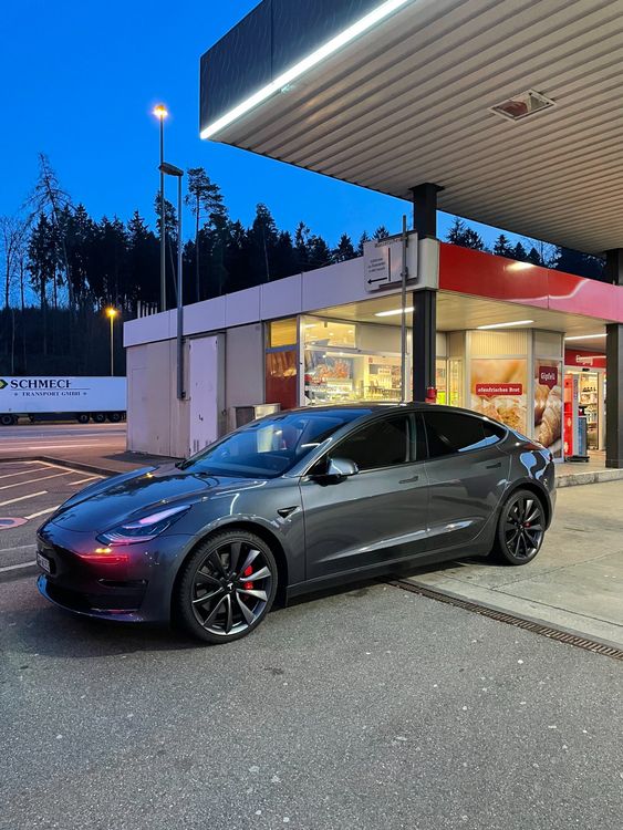 Tesla Model 3 Performance Gebraucht