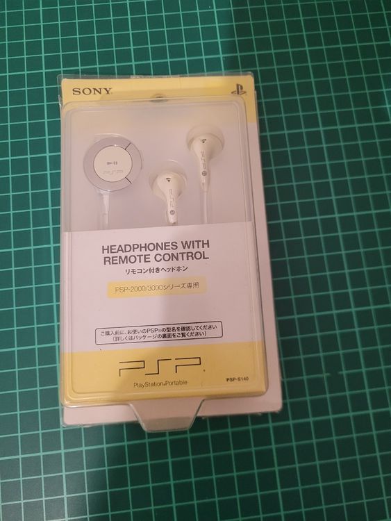 Sony PSP Headphones With Remote Control PSP-S140 New! (Gebraucht) in ...