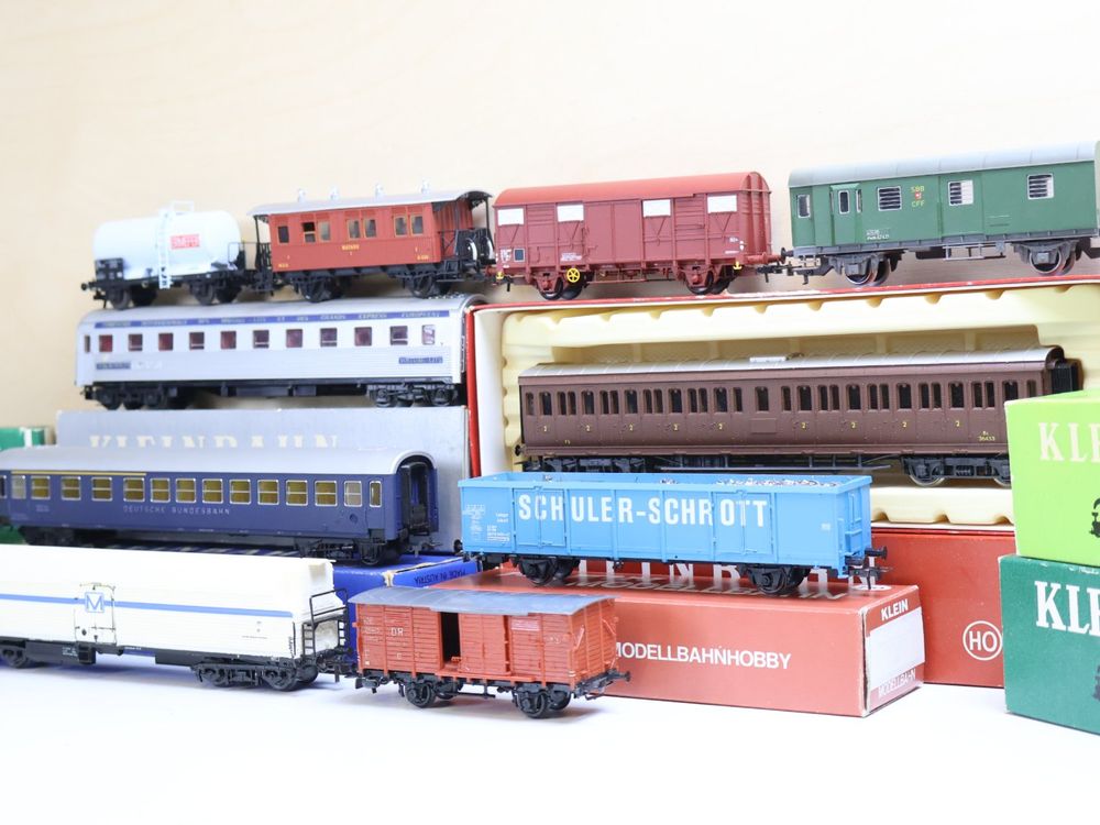 Klein Modellbahn & Co 10 x Wagen - H0 teils schöne Modelle (Gebraucht ...