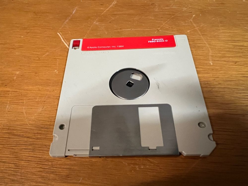 Macintosh system Disk F690-5003-D de 1984 en Francais (Gebraucht) in ...