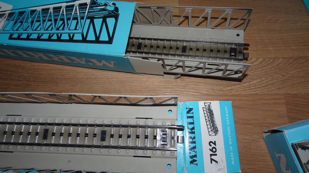 Märklin H0 M-Gleis 8x7162 Gitterbrücke Metall TOP | Kaufen auf Ricardo