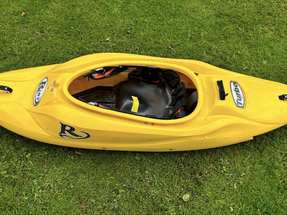 Kajak Riot Turbo (Gebraucht) in für CHF 199 – nur Abholung auf Ricardo ...