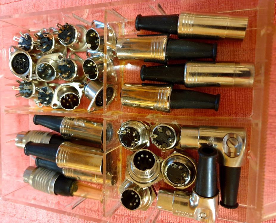 DIN - Steckverbinder und Adapter, Posten alles zusammen (Neu (gemäss ...