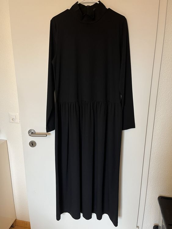 Schwarzes COS Kleid L (Gebraucht) in Wädenswil für CHF 35 – mit ...