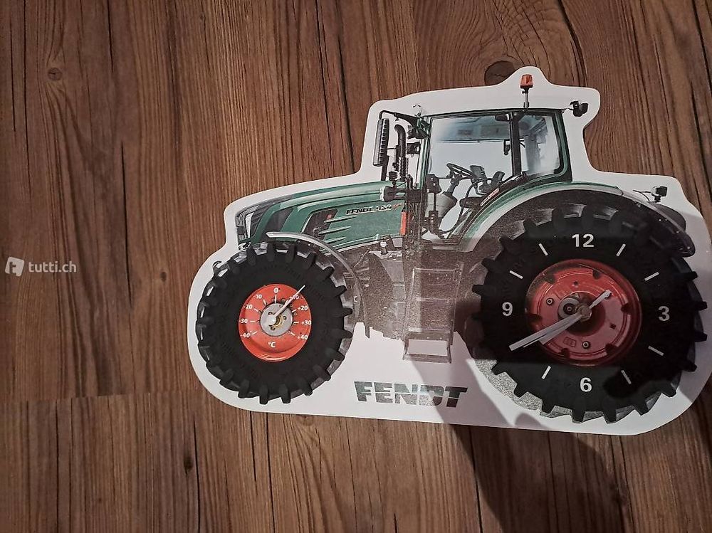 Wanduhr Fendt Vario 939 (Gebraucht) in Stein AR für CHF 28 – nur ...