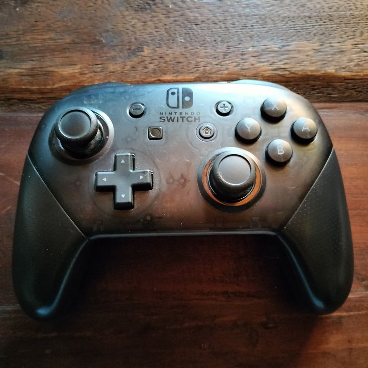Controller Pro - Nintendo Switch | Kaufen auf Ricardo
