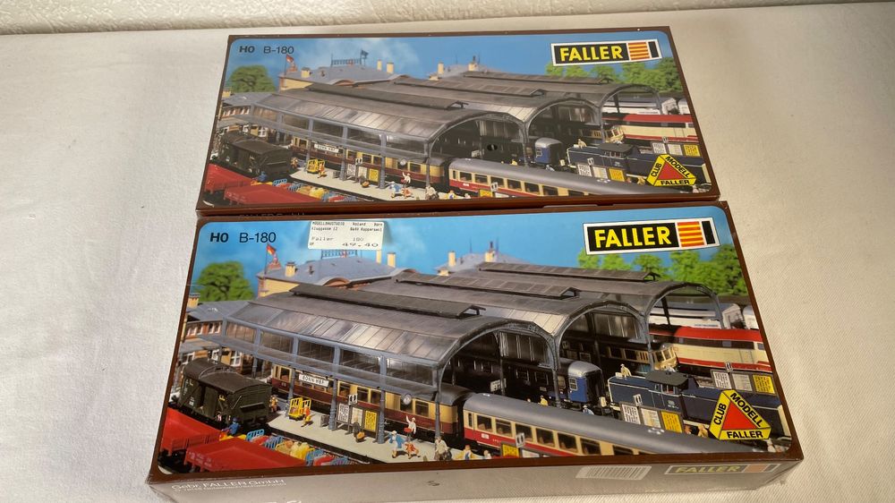 Faller B-180/B-183 - 2 x Bahnhofshalle mit Beleuchtung - NEU (Neu und ...