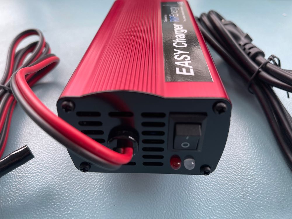 Easy Charger Ladegerät 12V / 6A (Neu und originalverpackt) in für CHF 41 – mit Lieferung auf ...