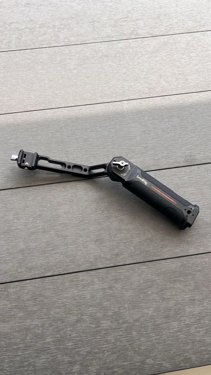 Smallrig Briefcase Handle (Gebraucht) in Trélex für CHF 22 – nur ...