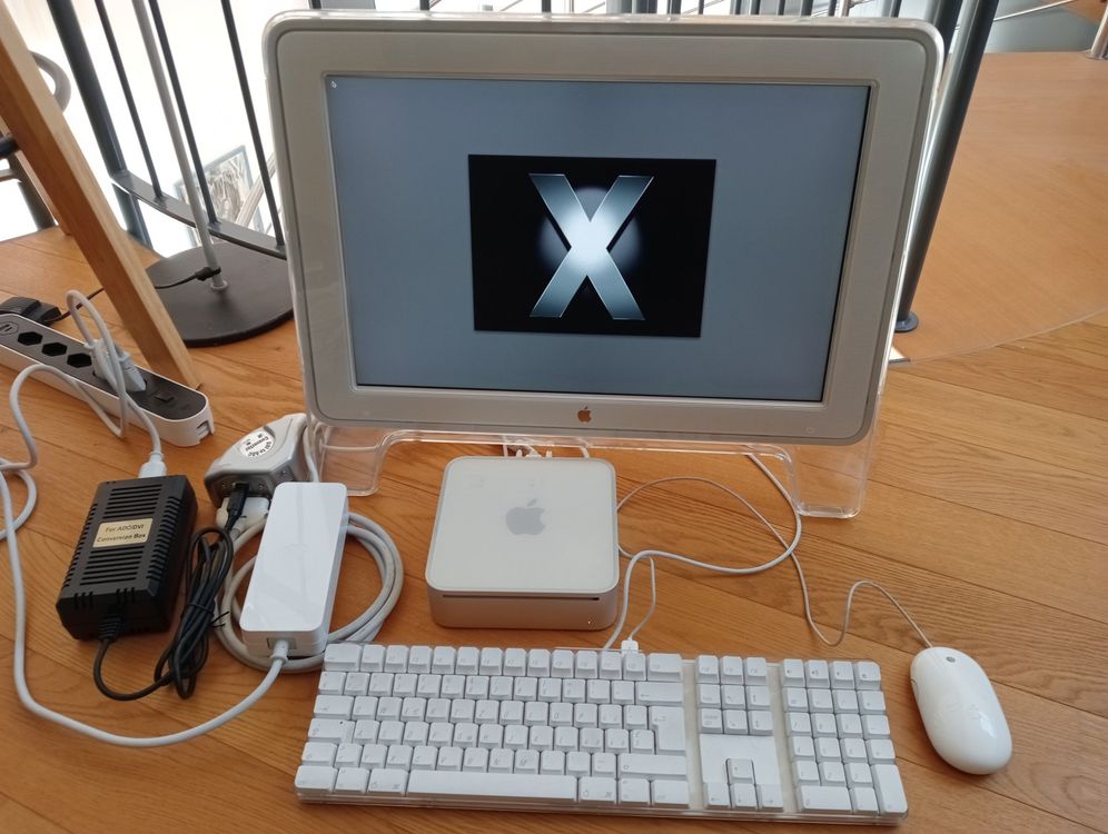 Mac Mini mit Cinema Display | Kaufen auf Ricardo