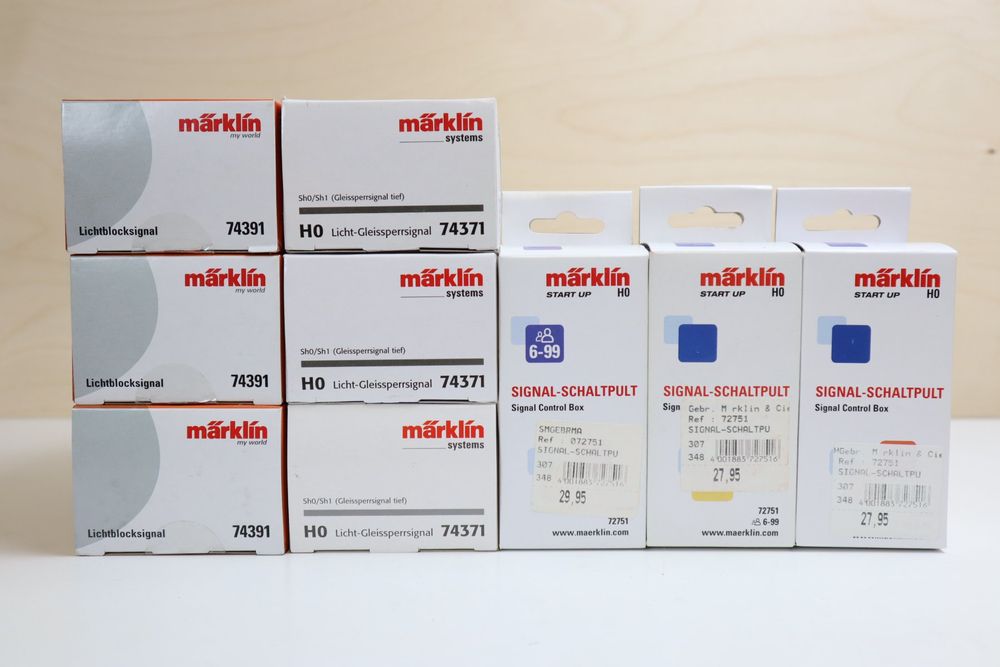 Märklin 9 x Signal/Stellpult 74391/74371 Neu - NP: 234.- | Kaufen auf ...