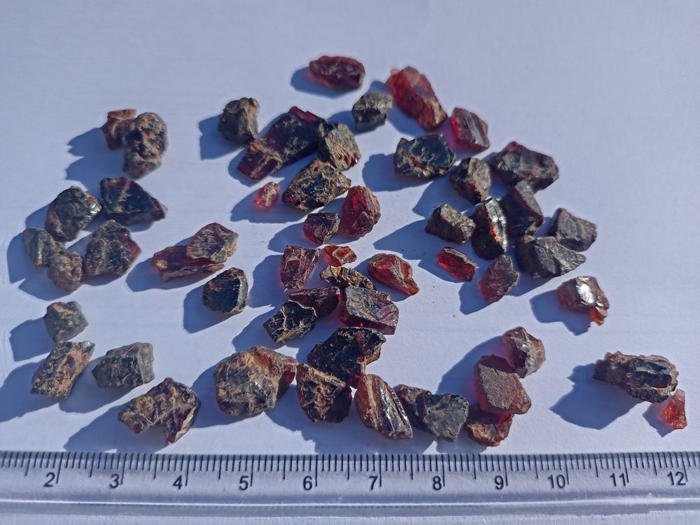 142 ct. Rhodolit Granat aus Tansania | Kaufen auf Ricardo