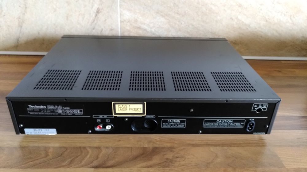 Technics SL-P2 CD Player inklusive Fernbedienung | Kaufen auf Ricardo