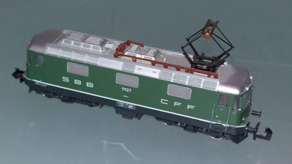 Minitrix 2071 - - E-Lok Re 4/4 II SBB - - Spur N | Kaufen auf Ricardo