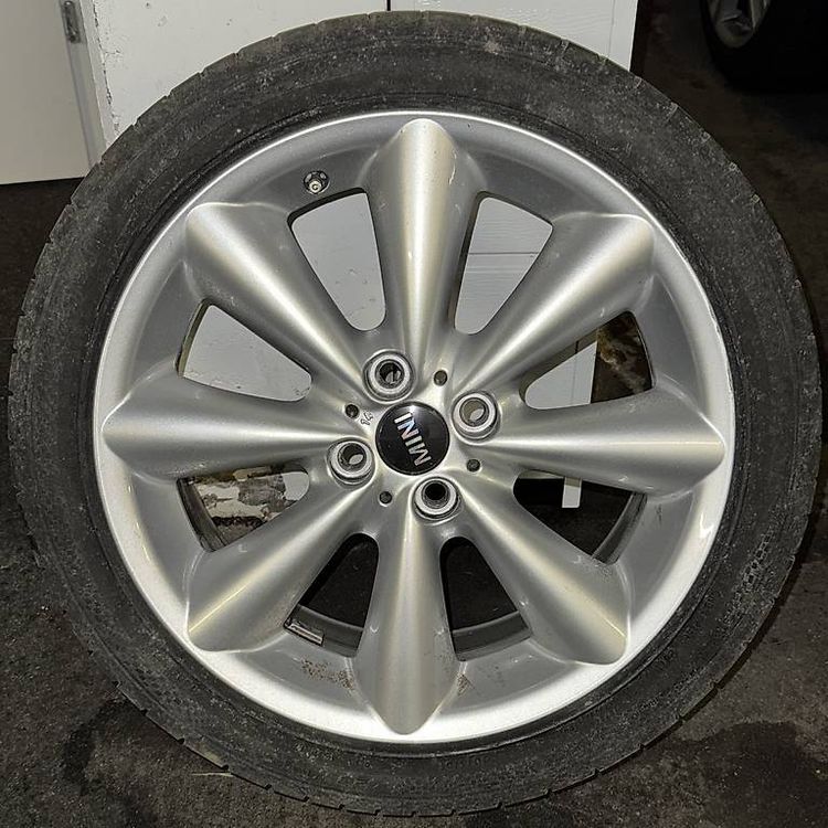 Original MINI Alufelgen 17 Zoll R55 R56 R57 R58 (Gebraucht) in Wil SG für CHF 250 – nur Abholung ...