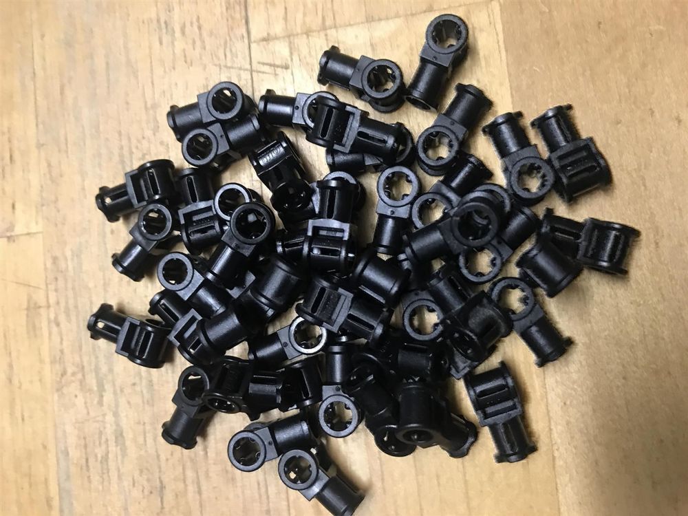 LEGO 50x Achsen T-Verbinder 90° (32039) (Gebraucht) in Müntschemier für CHF 2 – mit Lieferung ...