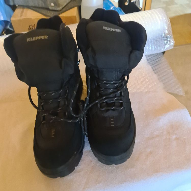 Klepper Wanderschuhe / Alpin mit einklappbaren Spikes. (Neu (gemäss ...