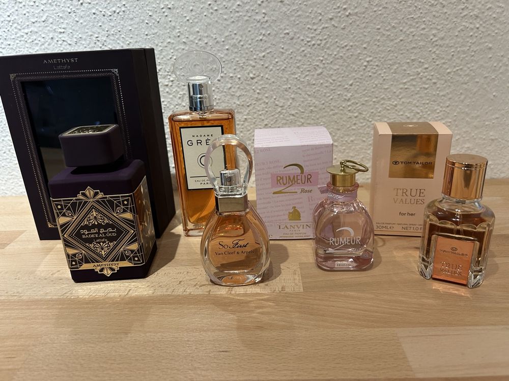 Lot Eau de Parfum 5 St. ab 1.- (Gebraucht) in Altdorf UR für CHF 35 ...