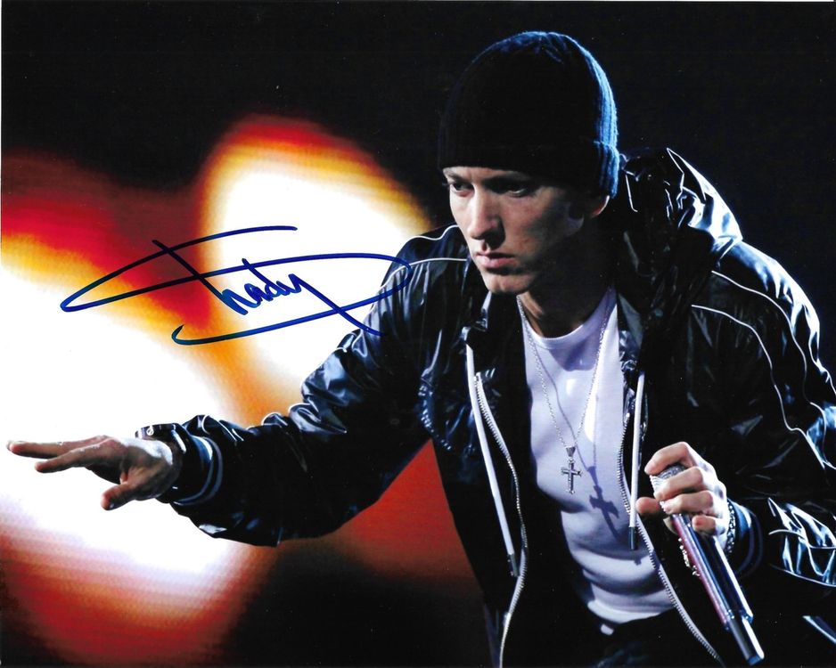 EMINEM - Grossfoto handsigniert (20 x 25 cm) mit COA | Kaufen auf Ricardo