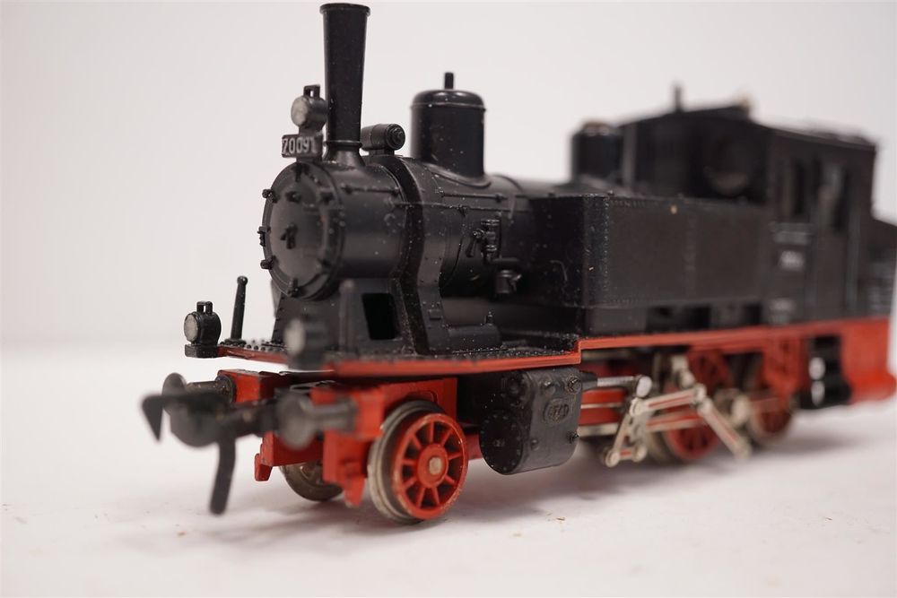 8Ç Fleischmann 4070 BR 70 Dampflok | Comprare su Ricardo