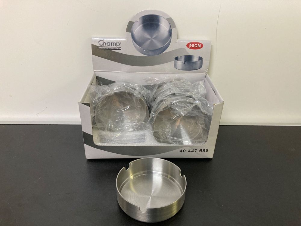 Neu Aschenbecher Champ 8cm (6x) (Neu und originalverpackt) in Inwil für ...