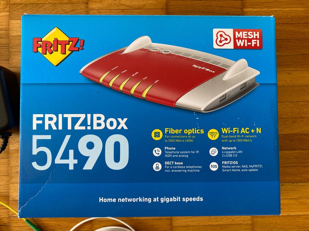 Fritzbox 5490 Glasfaser router neuwertig | Kaufen auf Ricardo