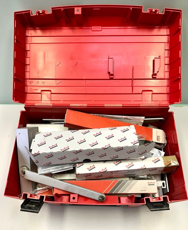 🔸 TÜRSCHLIESSER „DORMA“ DIV AB 1.-!!! (Gebraucht) in Zürich für CHF 1 ...