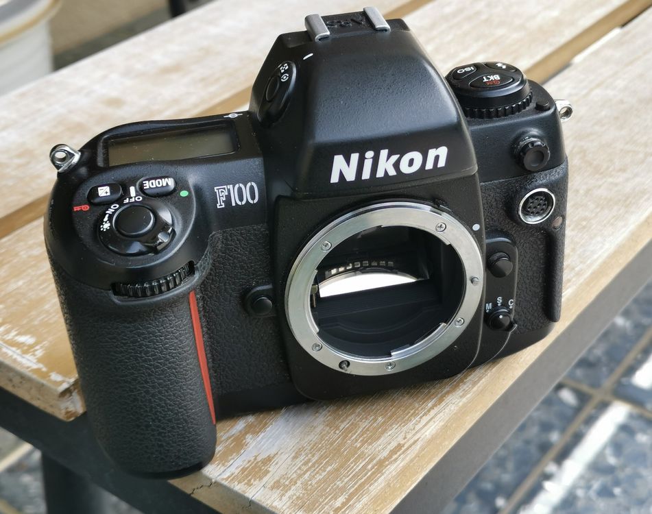 Nikon F100 Body | Kaufen auf Ricardo