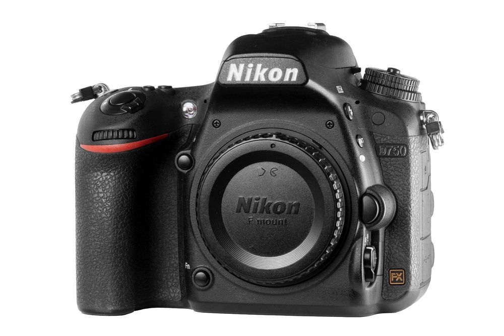 NIKON D750 FX Vollformat DSLR Kamera D 750 (Gebraucht) in Emmen für CHF 399 – mit Lieferung auf ...