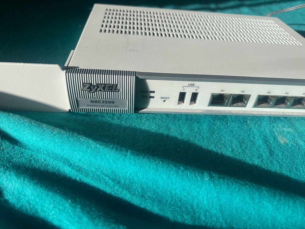 Zyxel NXC2500 AP Controller (Gebraucht) in Affoltern am Albis für CHF ...