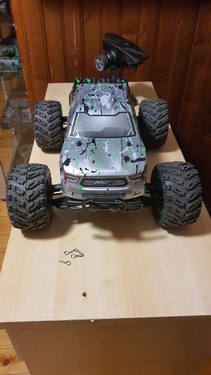 Rc Maverick Quantum MT Flux Brushless 4x4 1:10 gebraucht | Kaufen auf ...