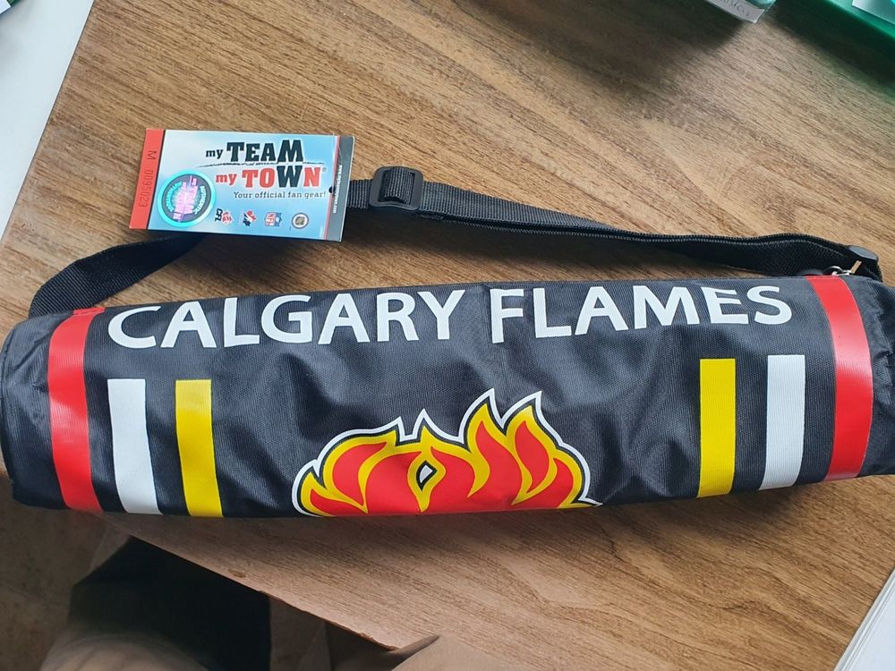 Calgary Flames Getränkekühler (Neu (gemäss Beschreibung)) in Unteriberg ...