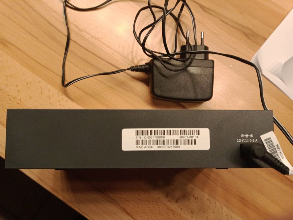 HP 1810-8G Pro Curve Switch J9802A (8-Port, RJ-45) | Kaufen auf Ricardo