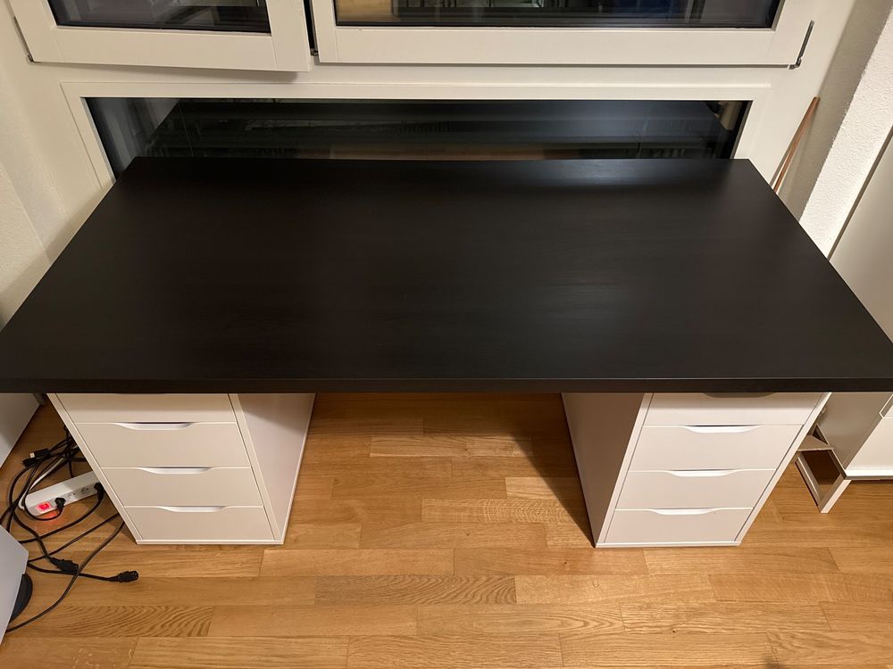 Schwarze IKEA LINNMON Schreibtischplatte (Gebraucht) in Zürich für CHF ...