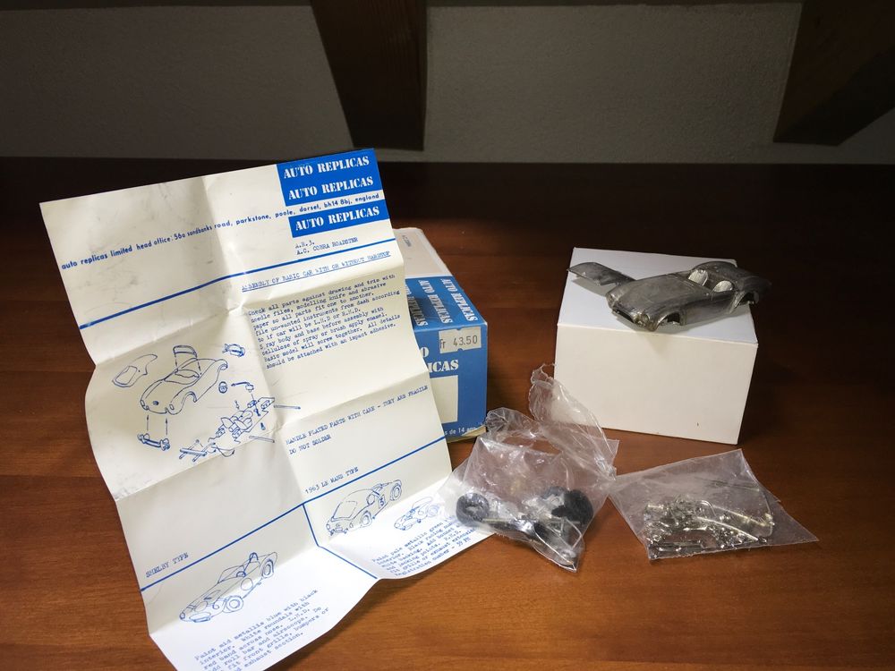 AC Cobra Roadster - 1/43 Auto Replicas Model Kit (Neu (gemäss ...