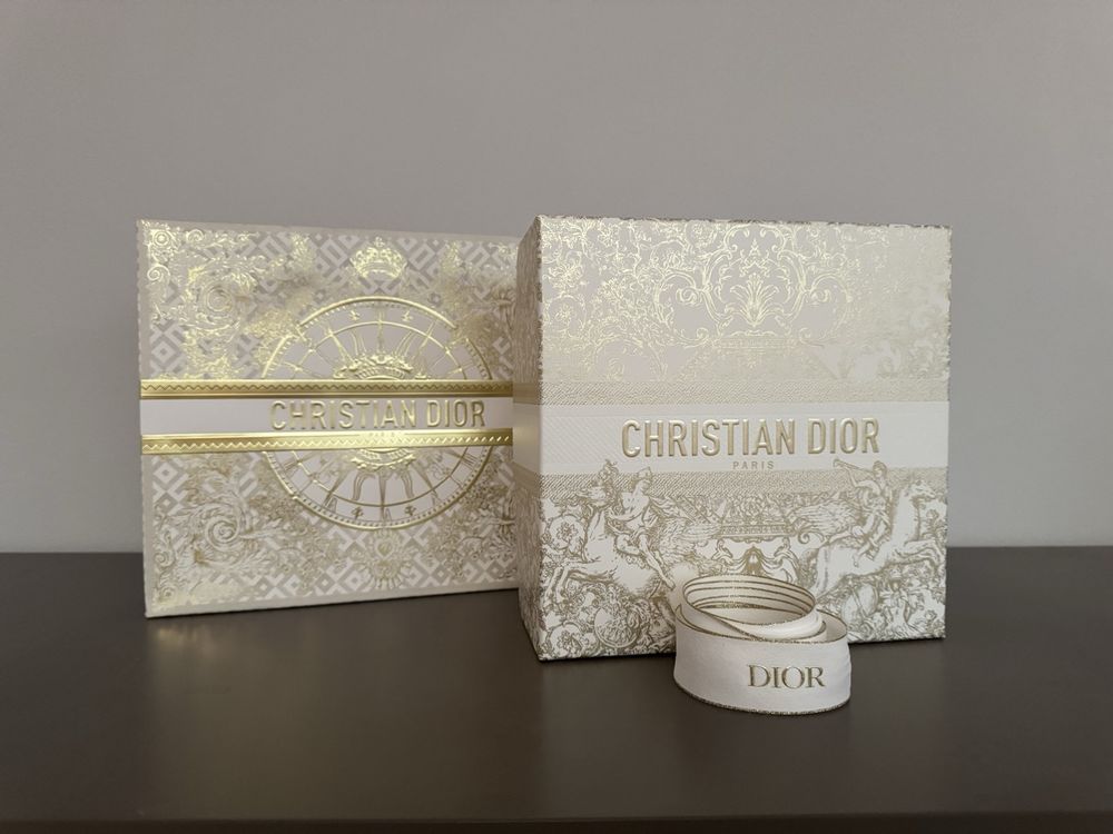 Dior Gift Box Tissue Paper Ribbon and Gift Bag 22x22x10 (Neu (gemäss ...