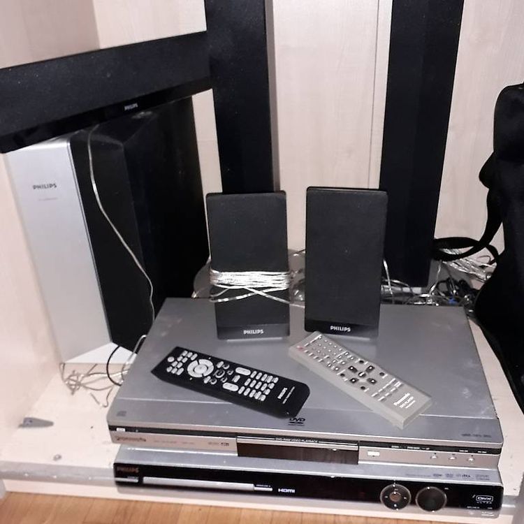 Philips Dolby Surround Anlage ohne DVD Player (Gebraucht) in Baden für ...