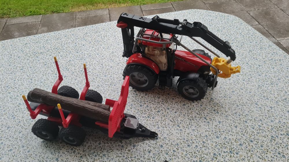 Bruder Traktor mit Anhänger / Case IH PUMA CVX 230 / (Gebraucht) in ...