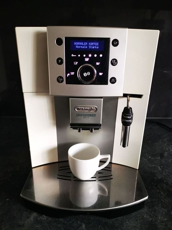 DeLonghi Perfecta Plus | Kaufen auf Ricardo