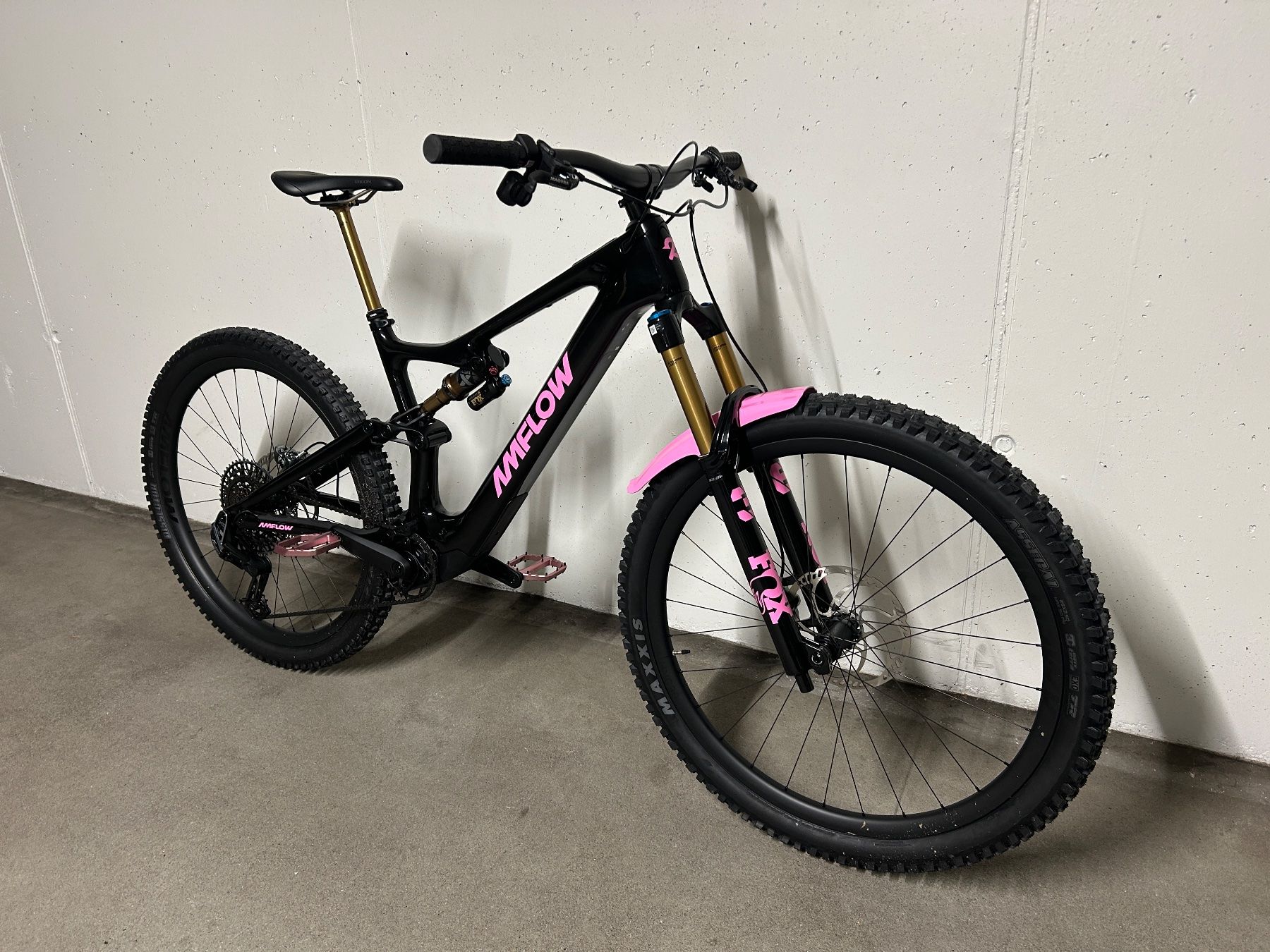 Amflow PL Carbon Pro DJI Avinox 800 WH Pink Edition ( GR:L ) (Neu ...