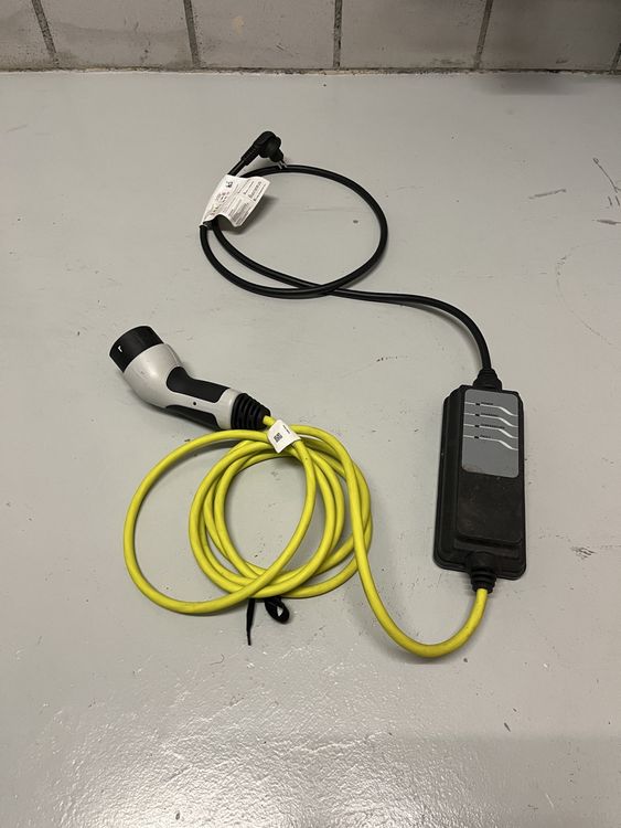 Delphi E-Auto Ladekabel Typ 2 8A!!! (Gebraucht) in Wimmis für CHF 71 ...