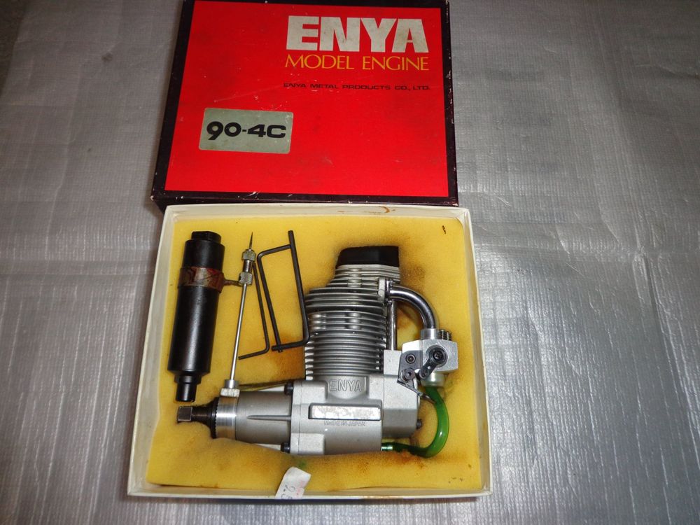 Vintage Enya 90-4c Airplane Engine RC (Gebraucht) in Camorino für CHF 149 – mit Lieferung auf ...
