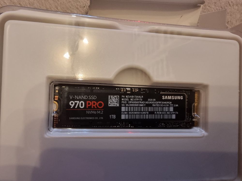 V-NAND SSD 970PRO SAMSUNG (Neu und originalverpackt) in für CHF 38 – mit Lieferung auf Ricardo ...