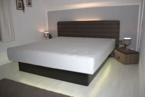 Luxus Wasserbett mit Beleuchtung inkl. Lieferung und Aufbau (Neu und originalverpackt) in ...