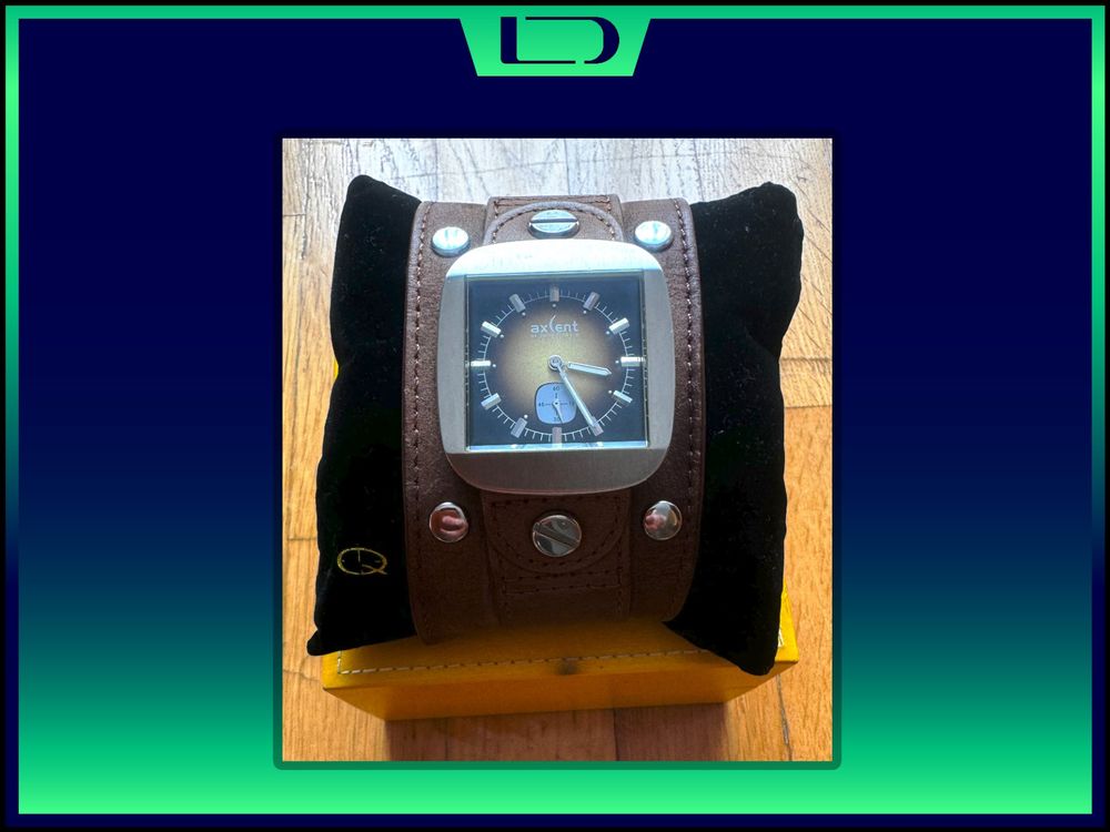 AXCENT Rocker-Uhr | braun [gebraucht / defekt] (Defekt) in Dübendorf ...