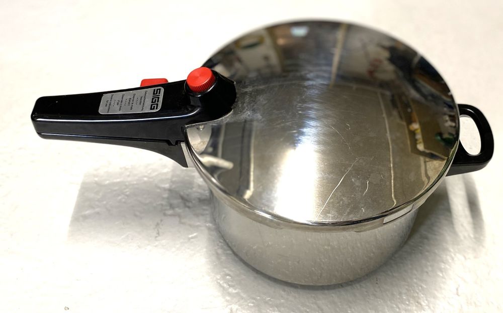 Vintage SIGG Schweiz Dampfkochtopf 5 Liter/22cm TOP Zustand (Gebraucht) in THERWIL für CHF 27 ...