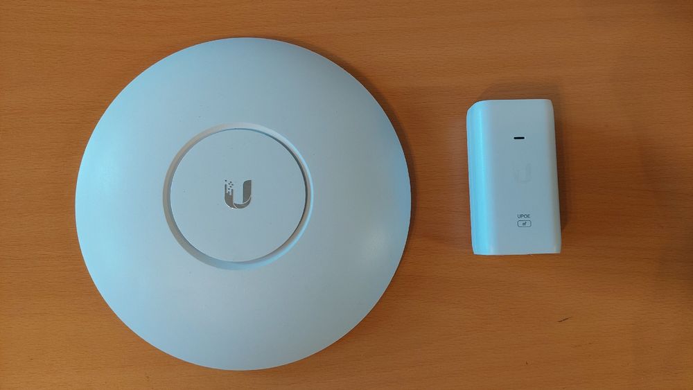 Ubiquiti UAP-AC-PRO Access Point inkl. PoE injector (Gebraucht) in ...