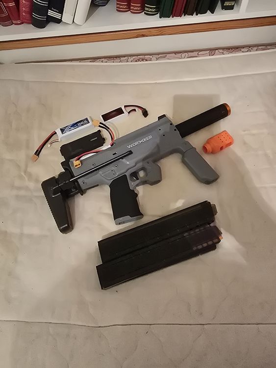 Worker Phoenix V2 ( Nerf ) (Gebraucht) in Schüpfen für CHF 130 – mit ...