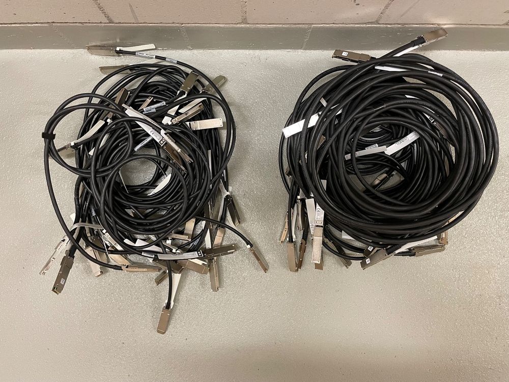 Hitachi Storage Platform G800 + Brocade Fibre Channel Switch | Kaufen ...